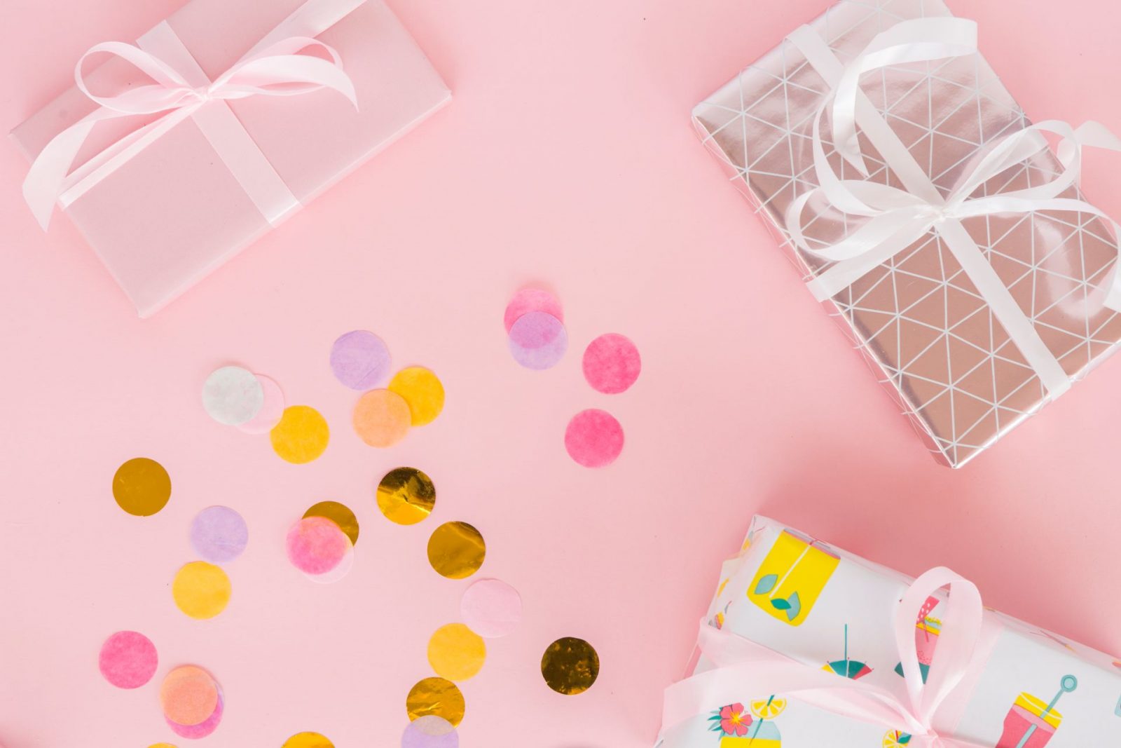 Le Lorem Ipsum est le faux texte standard de l'imprimerie - POPCUBE